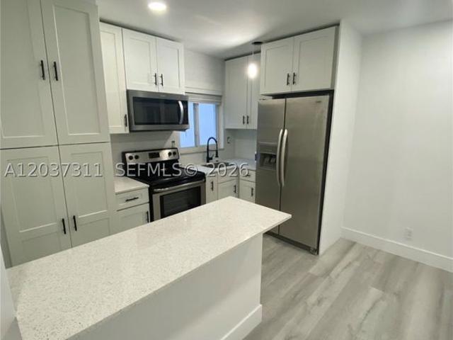 Luxury apartment complex for rent in Miami, Florida