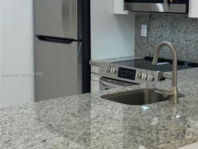 Luxury apartment complex for rent in Miami, Florida