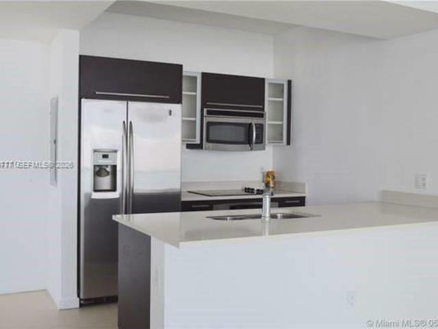 Luxury apartment complex for rent in Miami, Florida
