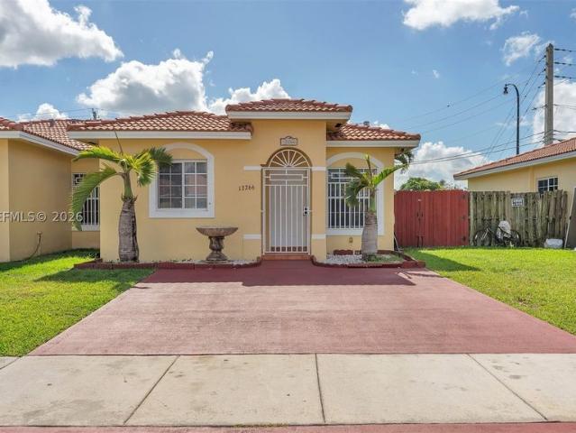 Luxury apartment complex for rent in Miami, Florida