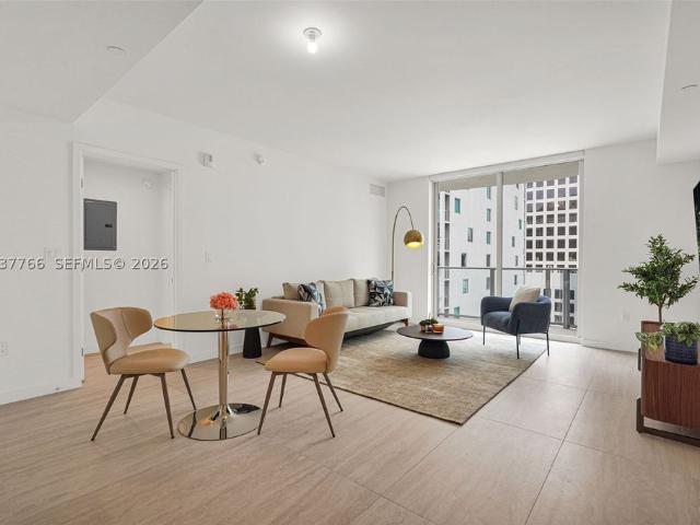Luxury apartment complex for rent in Miami, Florida