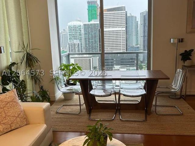 Luxury apartment complex for rent in Miami, Florida