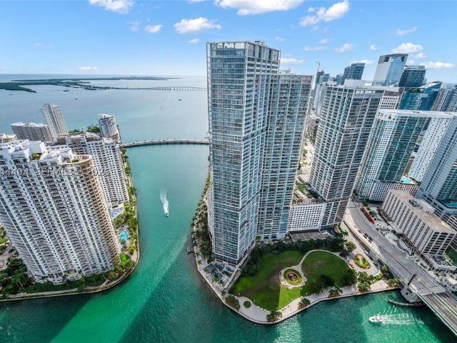 Luxury apartment complex for rent in Miami, Florida