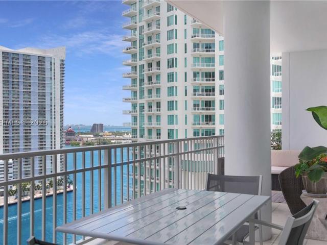 Luxury apartment complex for rent in Miami, Florida