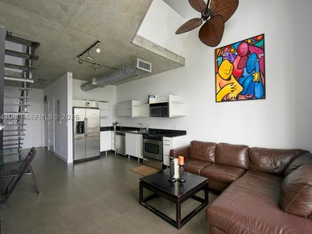 Luxury apartment complex for rent in Miami, Florida