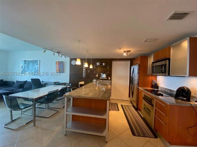 Luxury apartment complex for rent in Miami, Florida