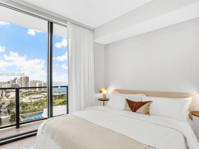 Luxury apartment complex for rent in Miami, Florida