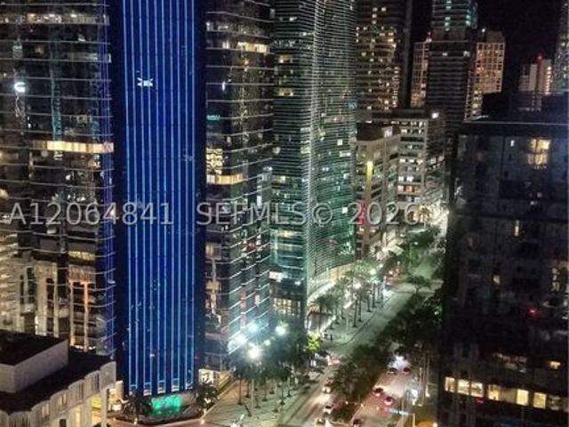 Luxury apartment complex for rent in Miami, Florida