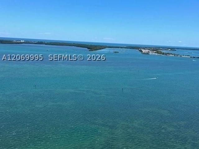 Luxury apartment complex for rent in Miami, Florida