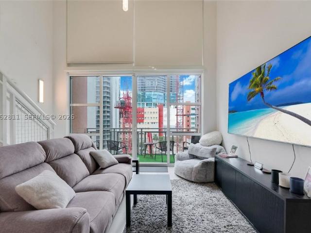Luxury apartment complex for rent in Miami, Florida