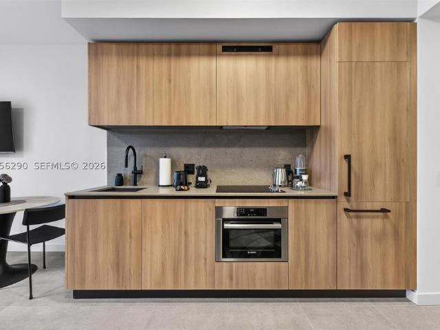 Luxury apartment complex for rent in Miami, Florida