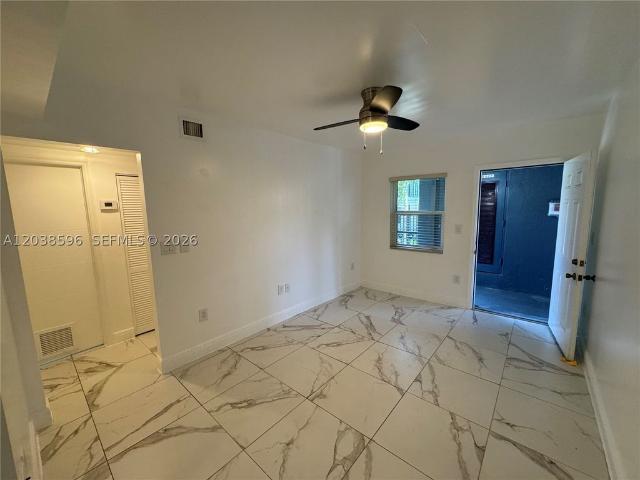 Luxury apartment complex for rent in Miami, Florida