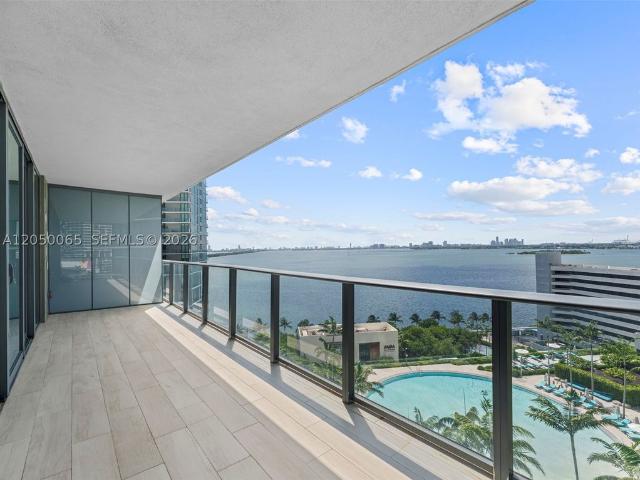 Luxury apartment complex for rent in Miami, Florida