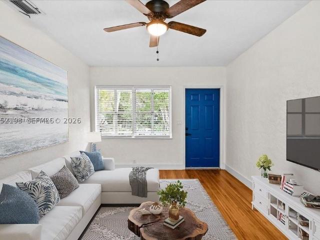 Luxury apartment complex for rent in Miami, Florida
