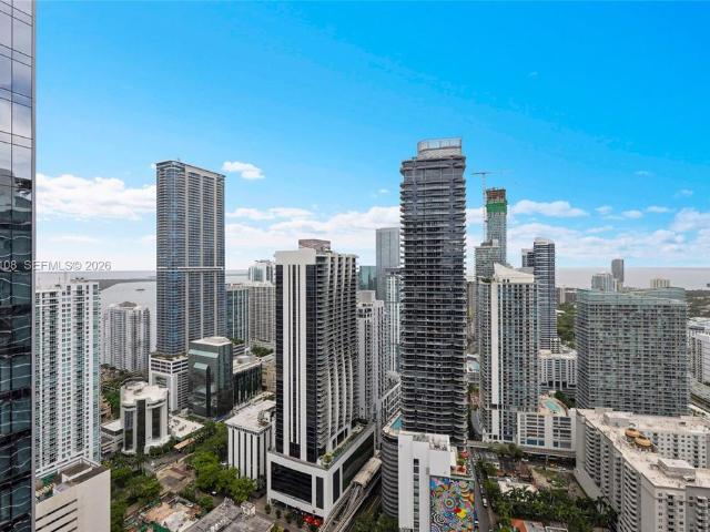 Luxury apartment complex for rent in Miami, Florida