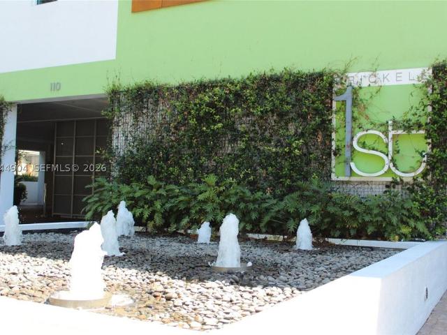 Luxury apartment complex for rent in Miami, Florida