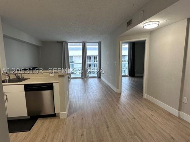 Luxury apartment complex for rent in Miami, Florida