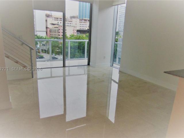 Luxury apartment complex for rent in Miami, Florida