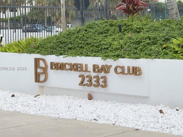 Luxury apartment complex for rent in Miami, Florida
