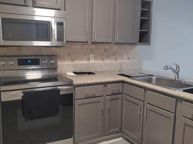 Luxury apartment complex for rent in Miami, Florida