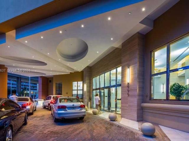 Luxury apartment complex for rent in Miami, Florida