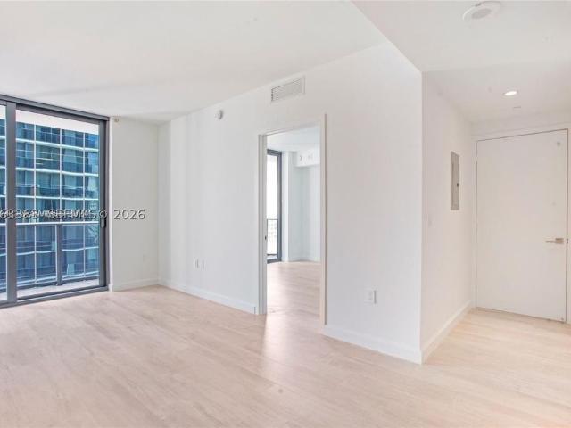 Luxury apartment complex for rent in Miami, Florida
