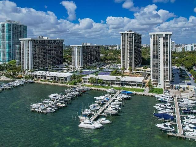 Luxury apartment complex for rent in Miami, Florida