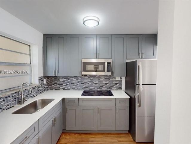 Luxury apartment complex for rent in Miami, Florida
