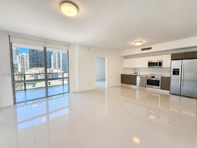 Luxury apartment complex for rent in Miami, Florida