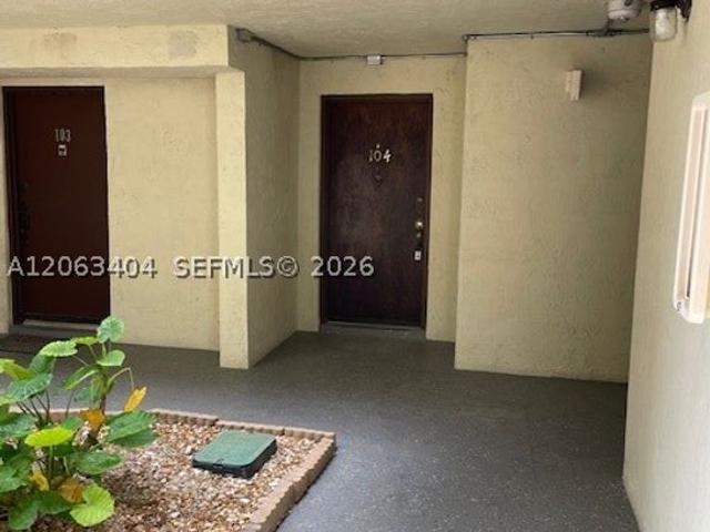 Luxury apartment complex for rent in Miami, Florida