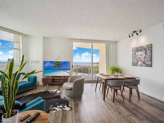 Luxury apartment complex for rent in Miami, Florida