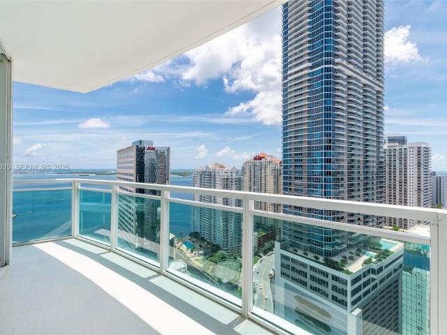 Luxury apartment complex for rent in Miami, Florida