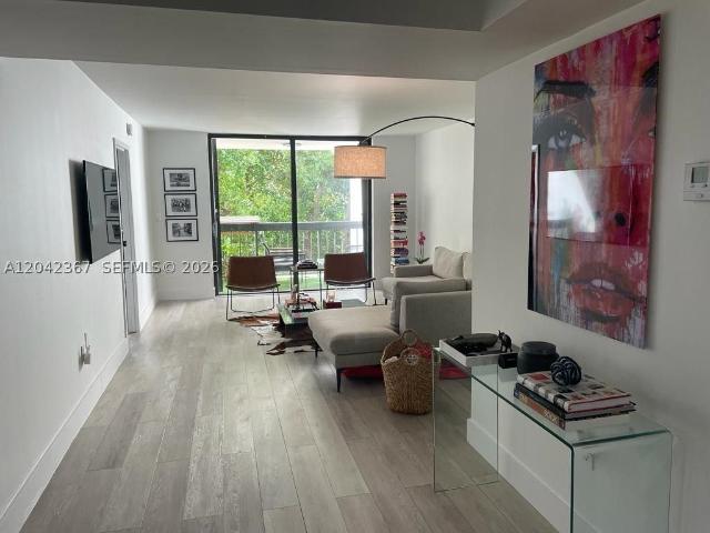 Luxury apartment complex for rent in Miami, Florida