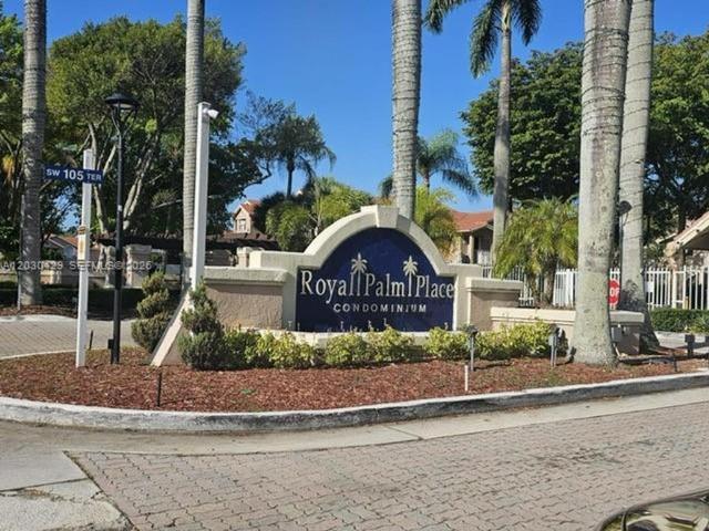 Luxury apartment complex for rent in Miami, Florida