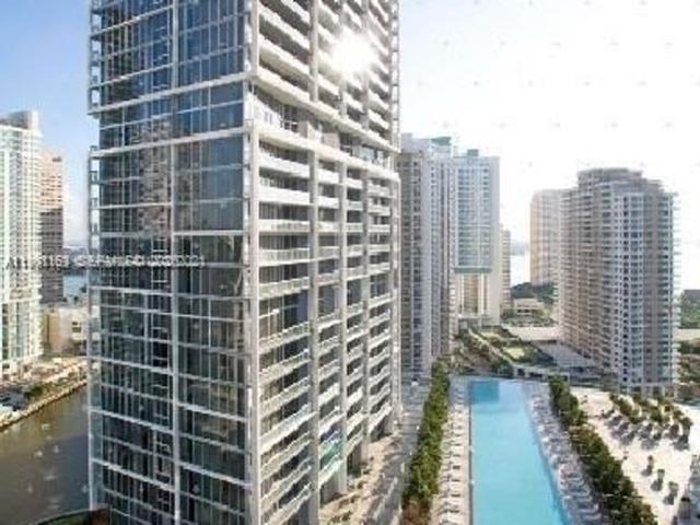 Luxury apartment complex for rent in Miami, Florida
