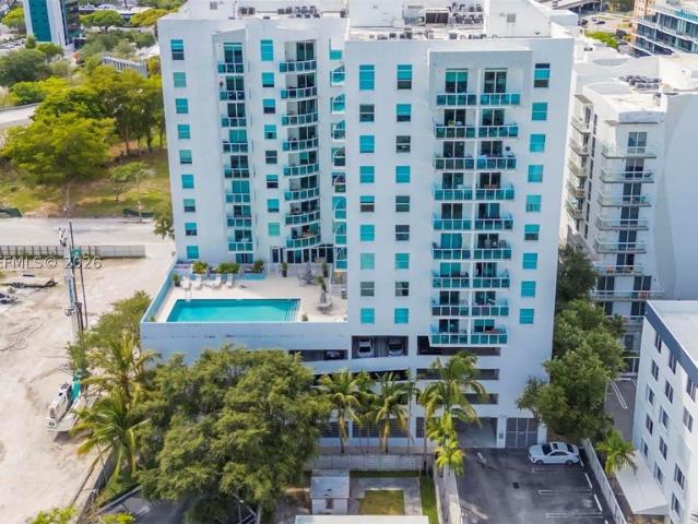 Luxury apartment complex for rent in Miami, Florida