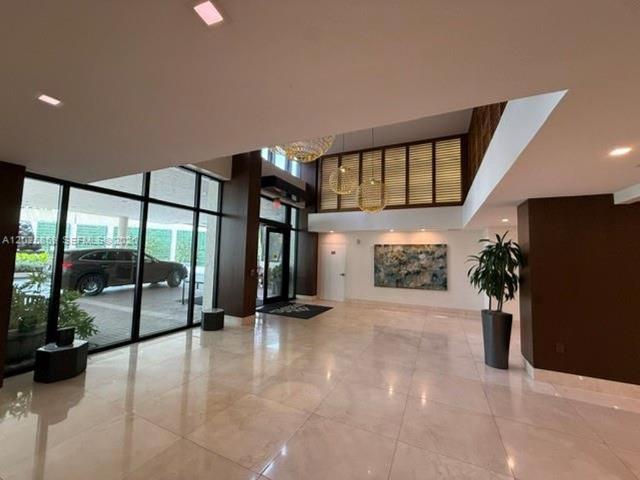 Luxury apartment complex for rent in Miami, Florida
