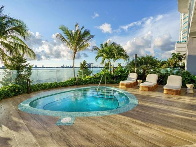 Luxury apartment complex for rent in Miami, Florida