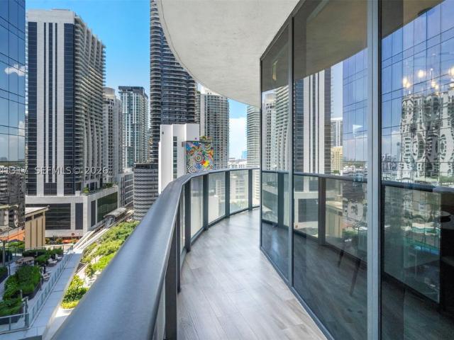 Luxury apartment complex for rent in Miami, Florida