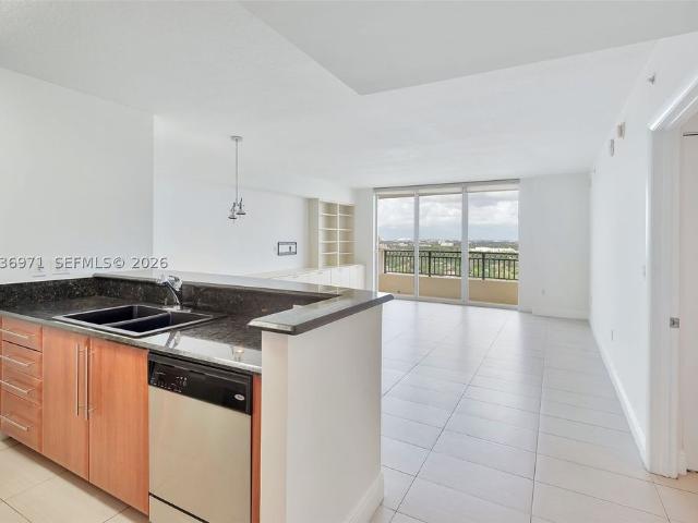 Luxury apartment complex for rent in Miami, Florida