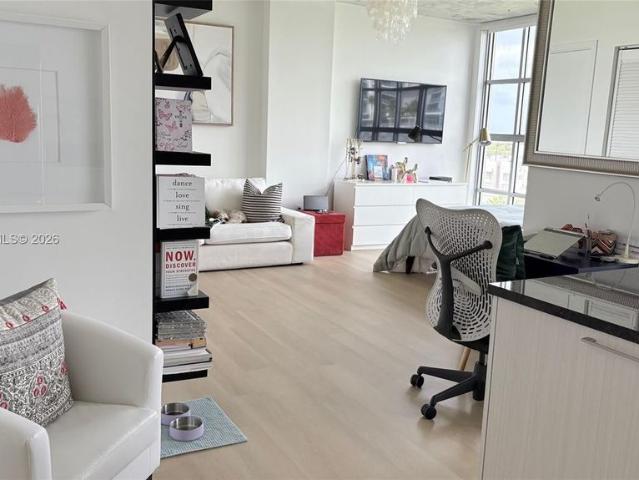 Luxury apartment complex for rent in Miami, Florida