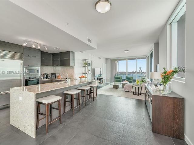 Luxury apartment complex for rent in Miami, Florida