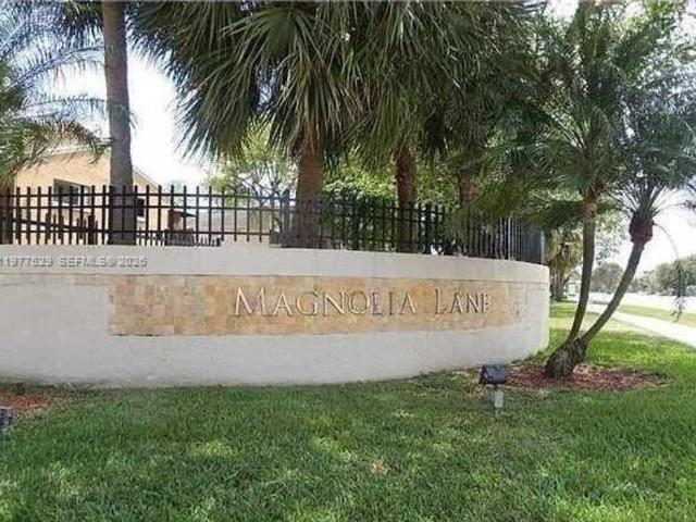 Luxury apartment complex for rent in Miami, Florida