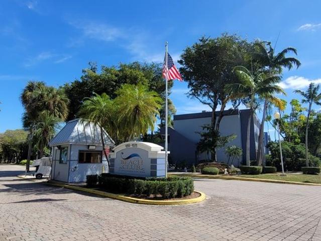Luxury apartment complex for rent in Miami, Florida