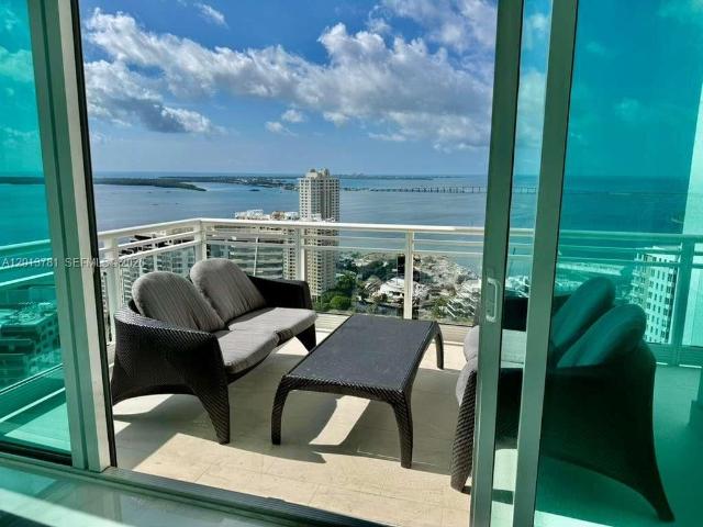 Luxury apartment complex for rent in Miami, Florida