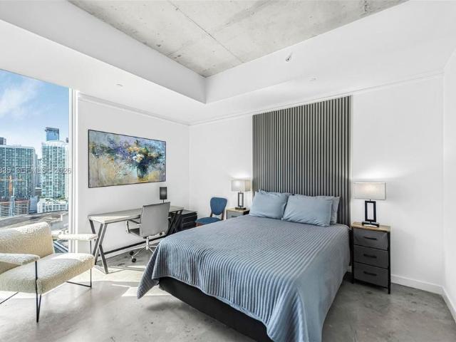 Luxury apartment complex for rent in Miami, Florida