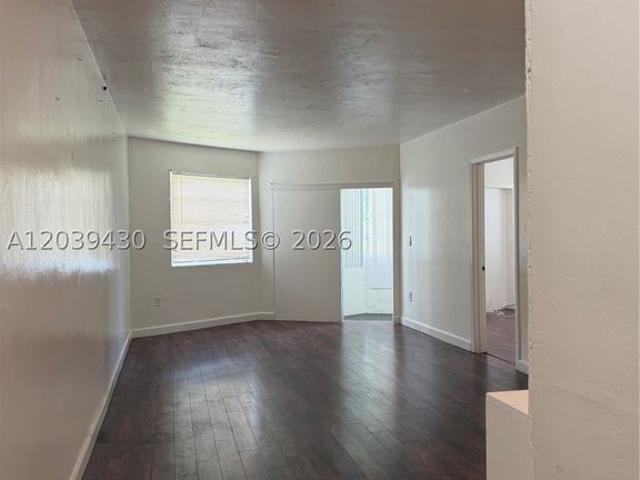 Luxury apartment complex for rent in Miami, Florida