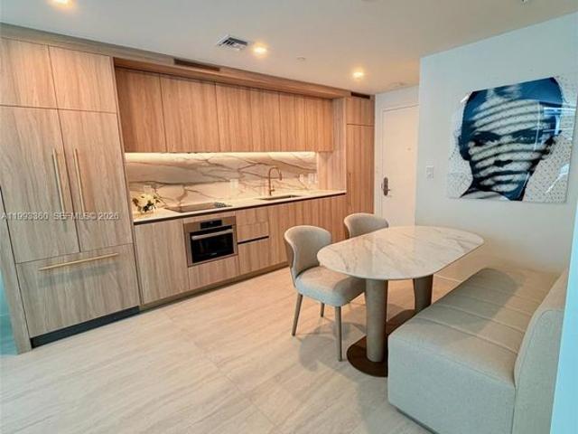 Luxury apartment complex for rent in Miami, Florida