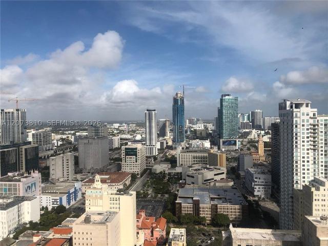 Luxury apartment complex for rent in Miami, Florida