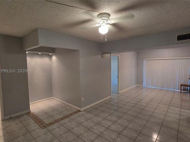 Luxury apartment complex for rent in Miami, Florida